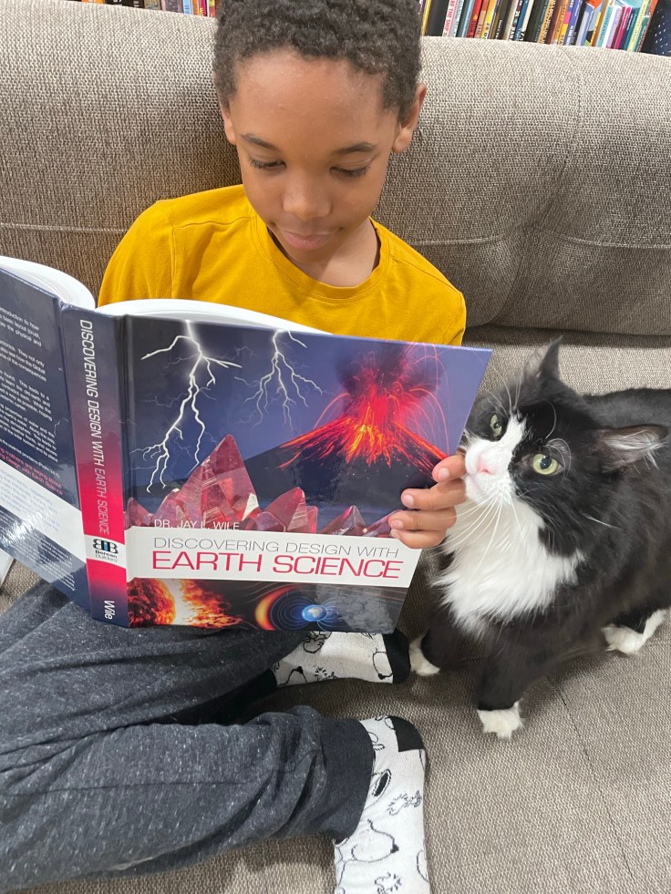 Discovering Design with Earth Science by Berean Builders: A Hands-On ...